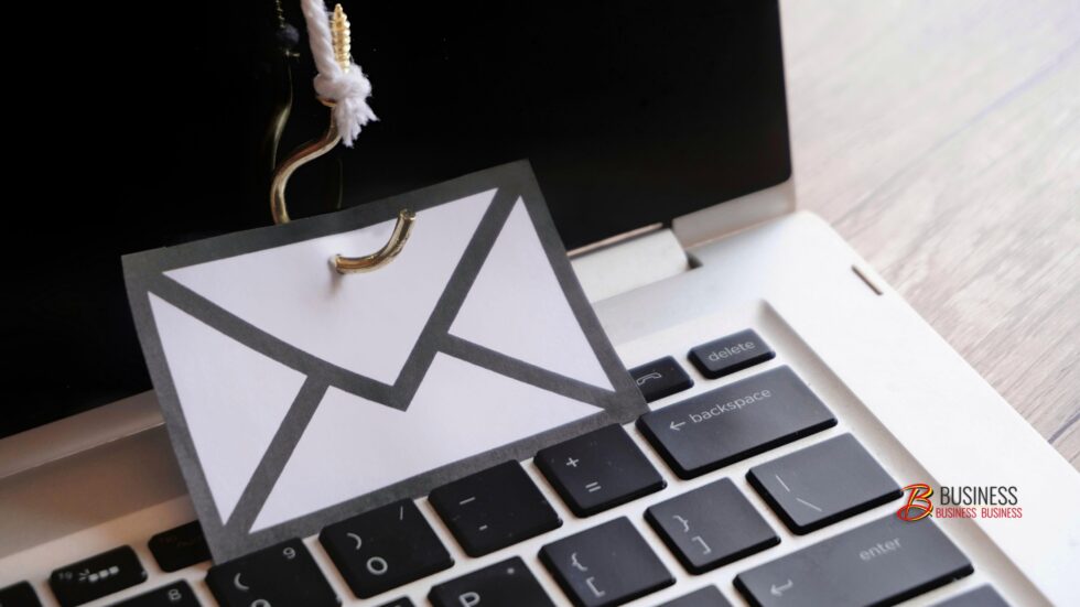 Over 70,000 Fake Bank Scam Emails Flood Aussie Inboxes